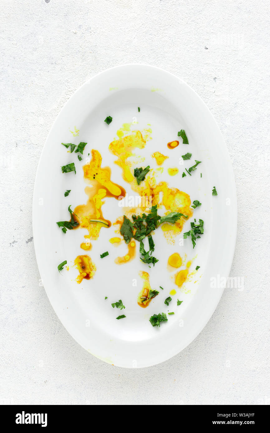 Dirty plate overhead hi-res stock photography and images - Alamy