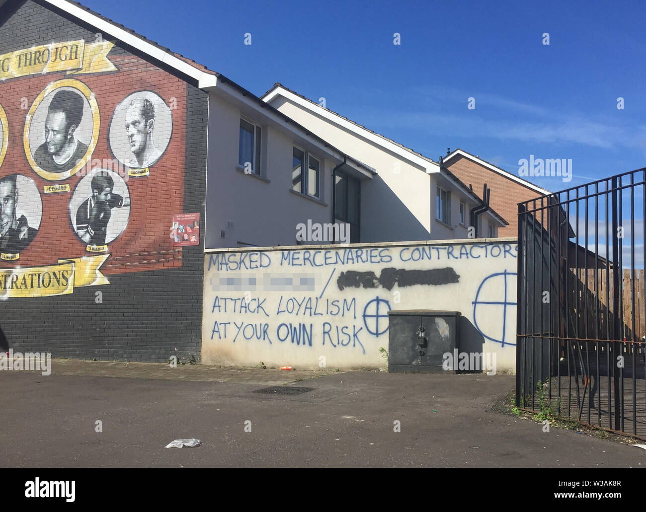 Reppic ulster bonfire hi-res stock photography and images - Alamy