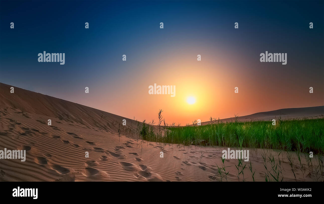 Beautiful Sunrise in Dammam Saudi Arabia Desert Stock Photo - Alamy