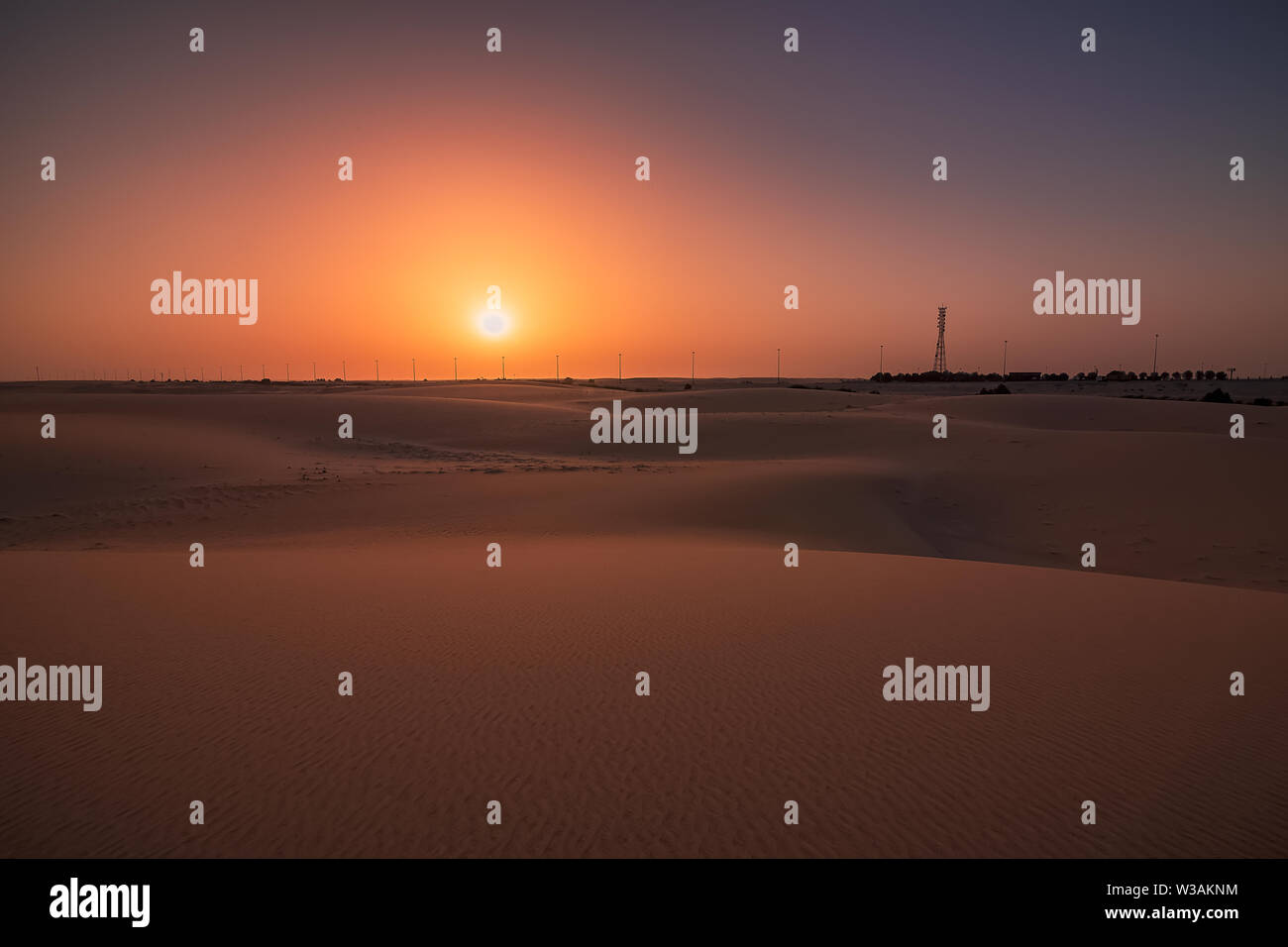 Saudi arabia desert hi-res stock photography and images - Alamy