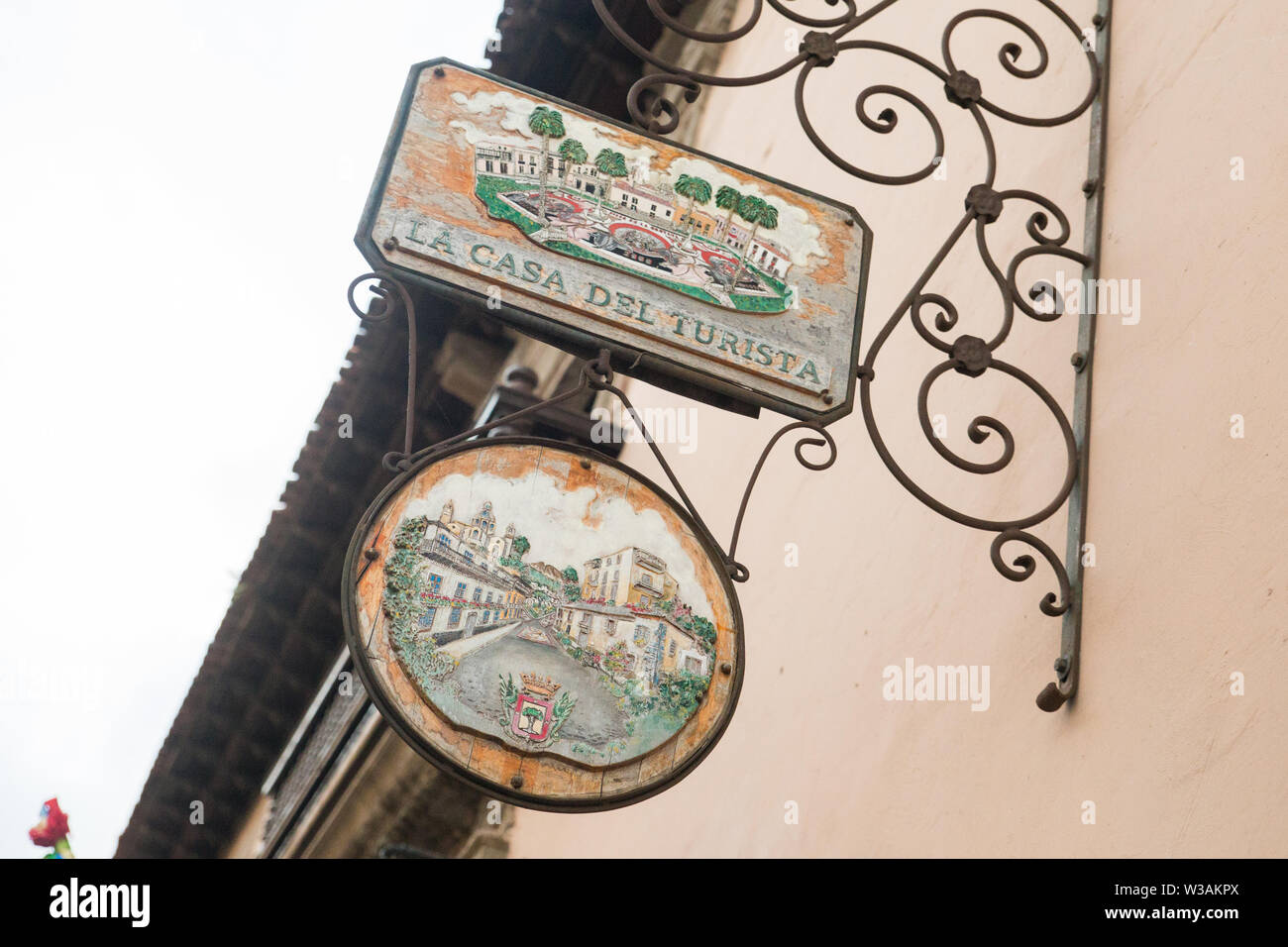 Woodwork sign hi-res stock photography and images - Alamy