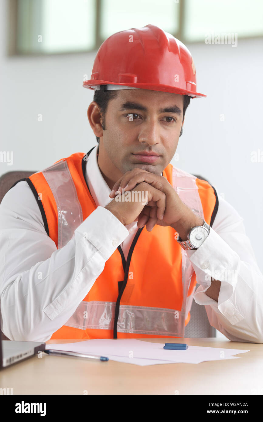 Indian architect thinking hi-res stock photography and images - Alamy