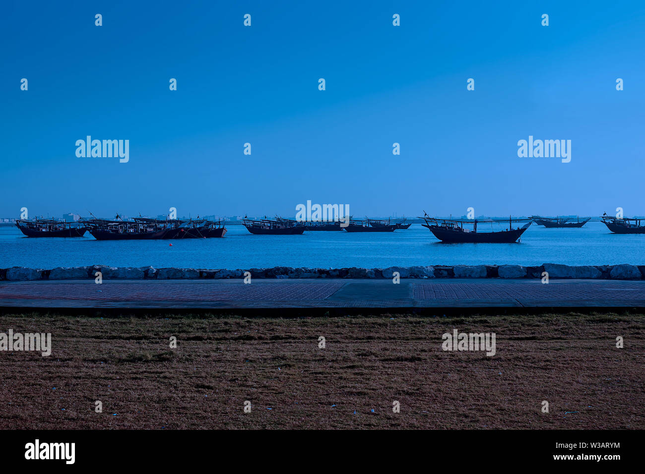 Night time Boat in seaside. Dammam -Saudi Arabia Stock Photo - Alamy