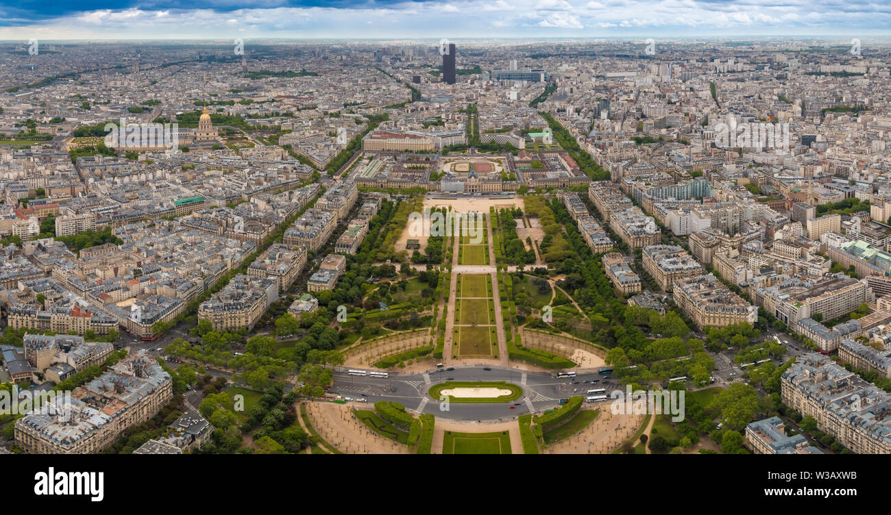 Ecole militaire hi-res stock photography and images - Alamy