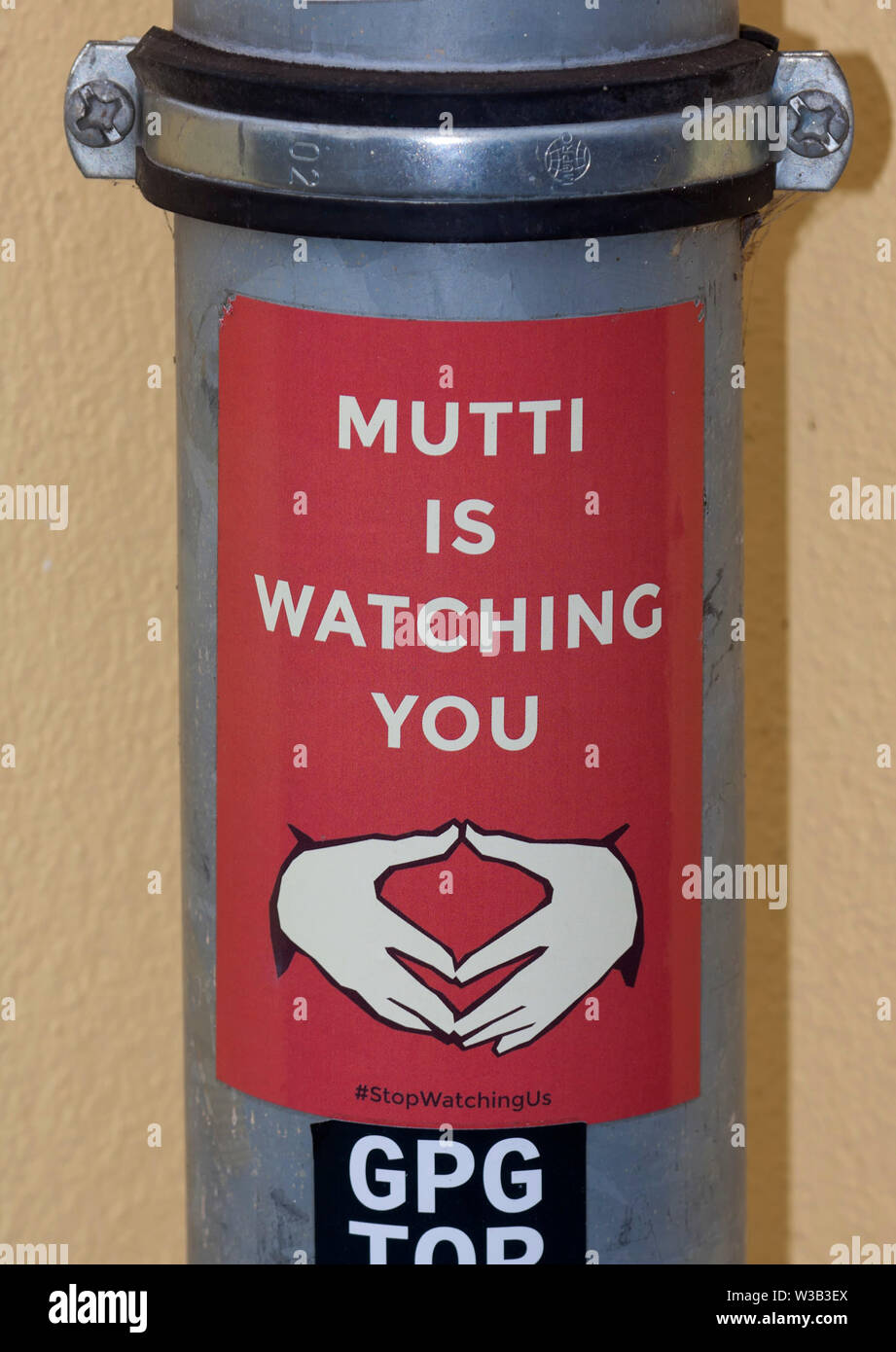 Angela merkel raute hi-res stock photography and images - Alamy