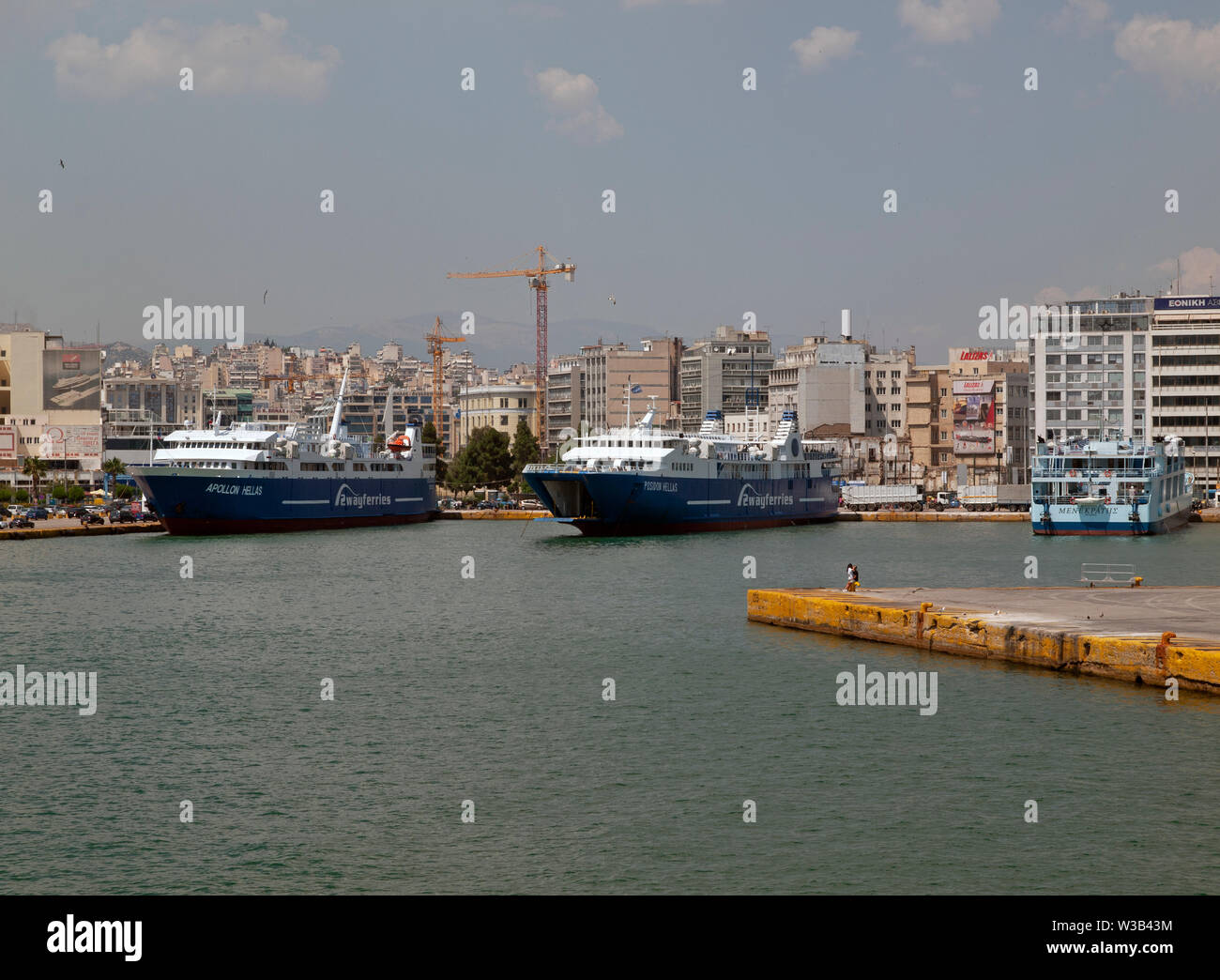 Harbor piraeus hi-res stock photography and images - Alamy