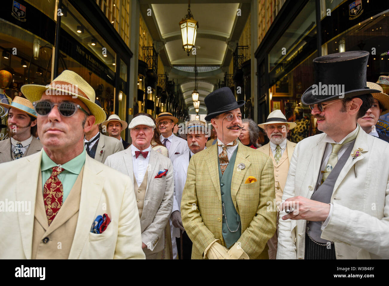 The grand flâneur walk hi-res stock photography and images - Alamy