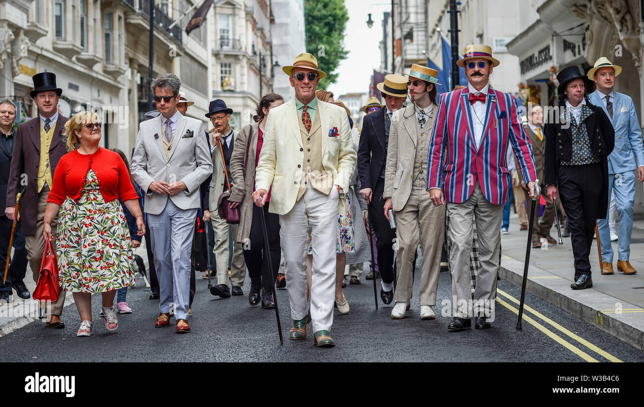 Grand flaneur hi-res stock photography and images - Alamy