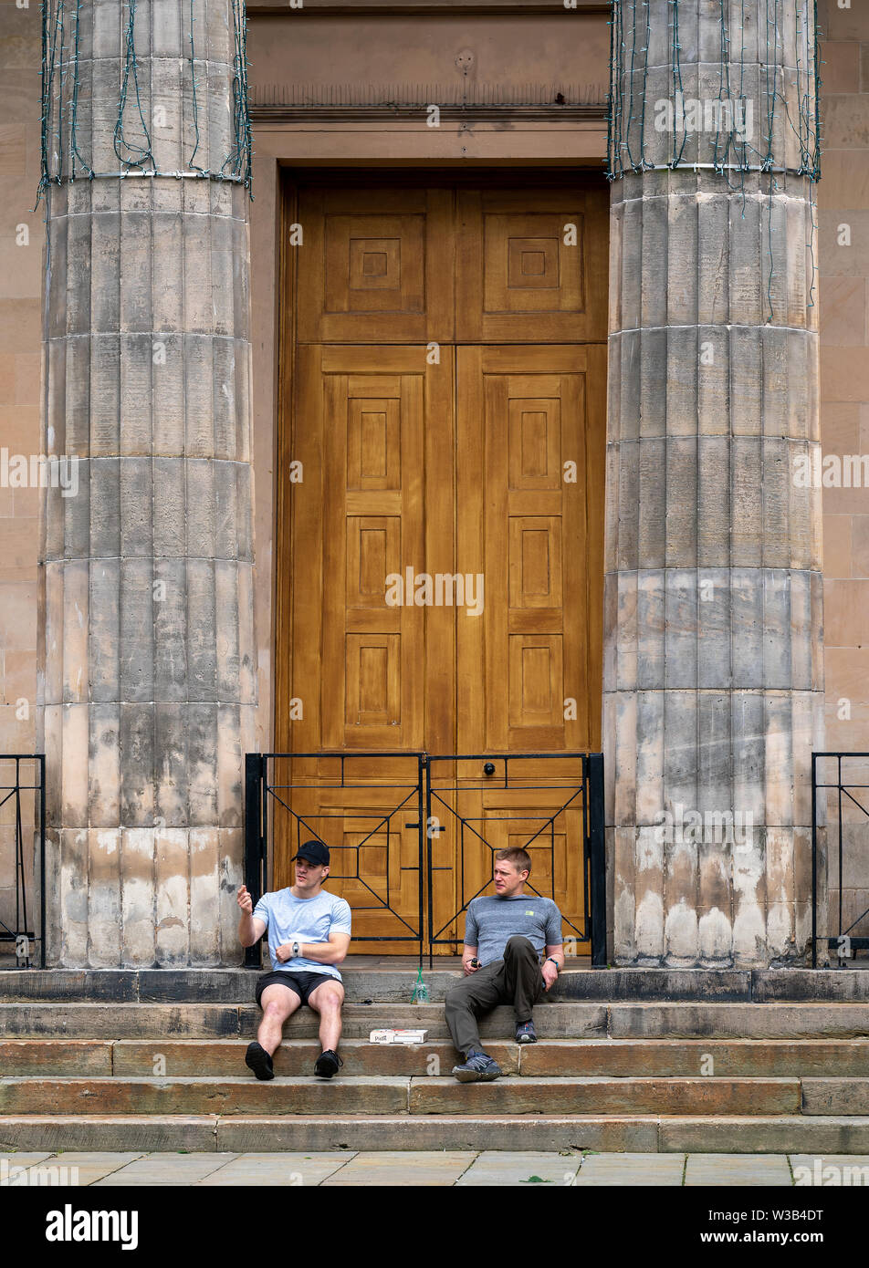 Shopping street in elgin hi-res stock photography and images - Alamy