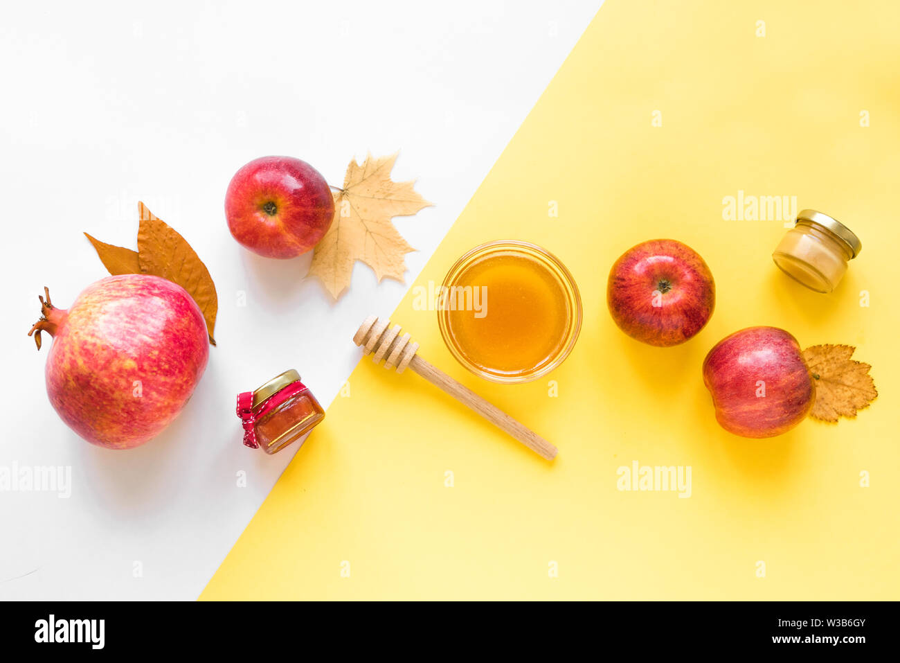 Rosh hashanah card hi-res stock photography and images - Alamy