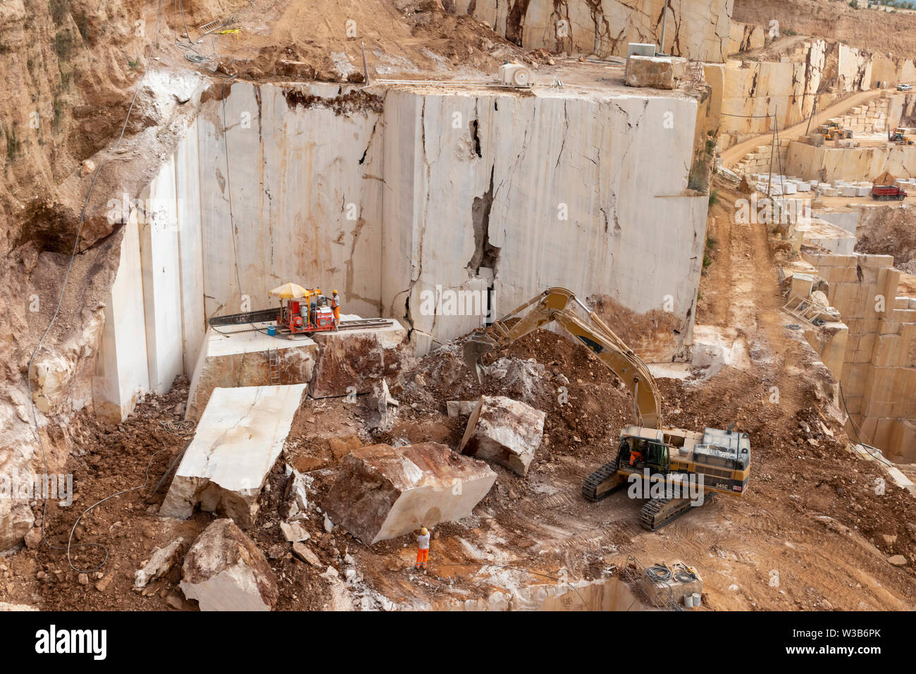 Heavy slab hi-res stock photography and images - Alamy