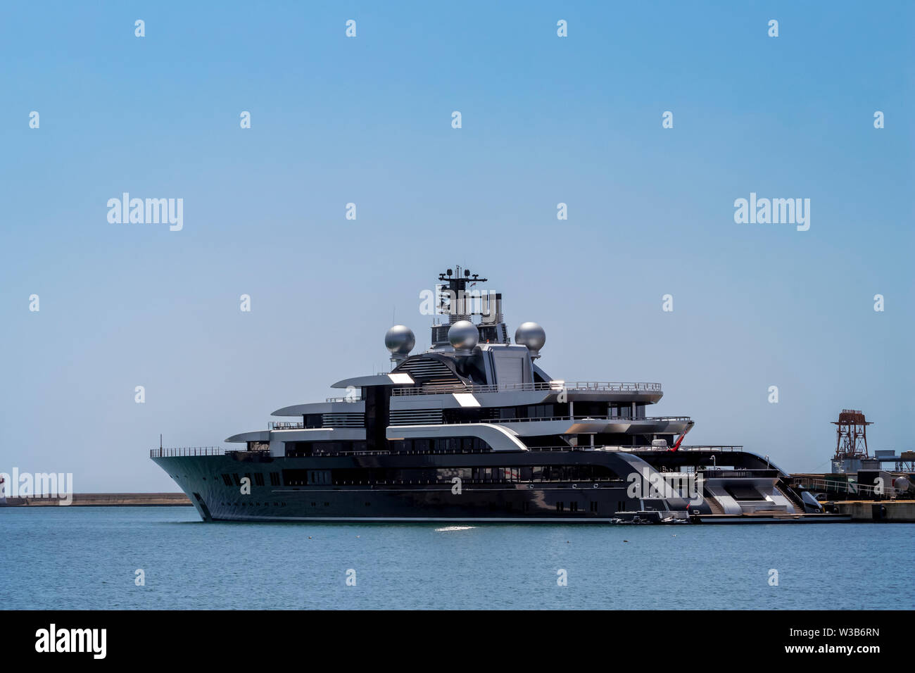 Inside Luxury Mega Yachts