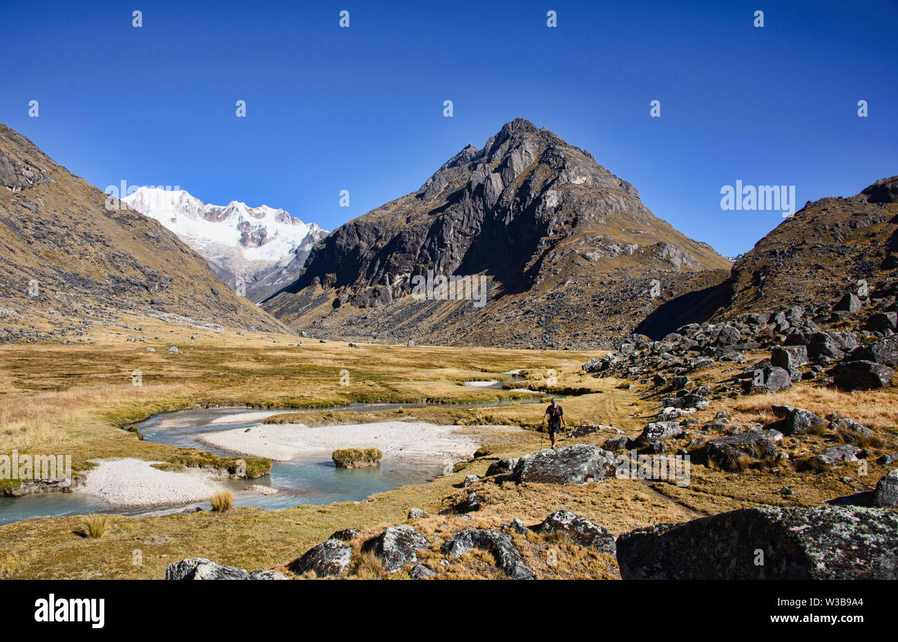 Trekking across the Cordillera Real mountain range, Bolivia Stock Photo ...