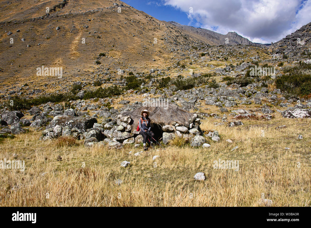 Trekking across the Cordillera Real mountain range, Bolivia Stock Photo ...