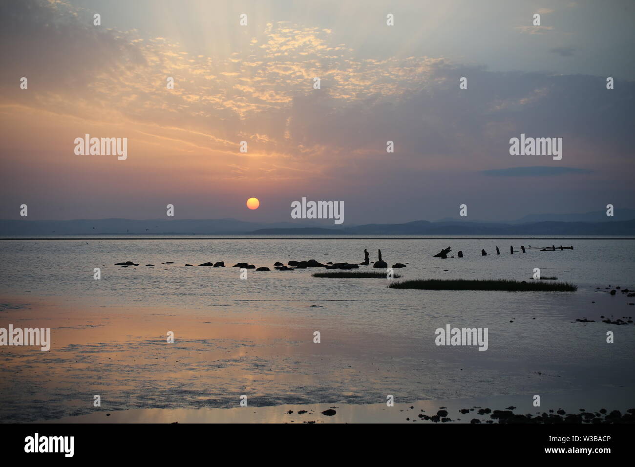 Morecambe Bay sunset sky Stock Photo - Alamy