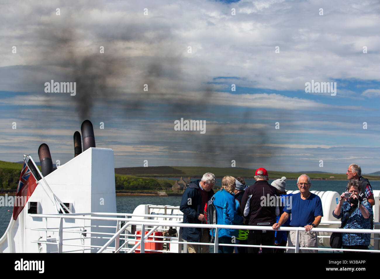 Emissions from the Gills Bay, St Margarets Hope car ferry between ...