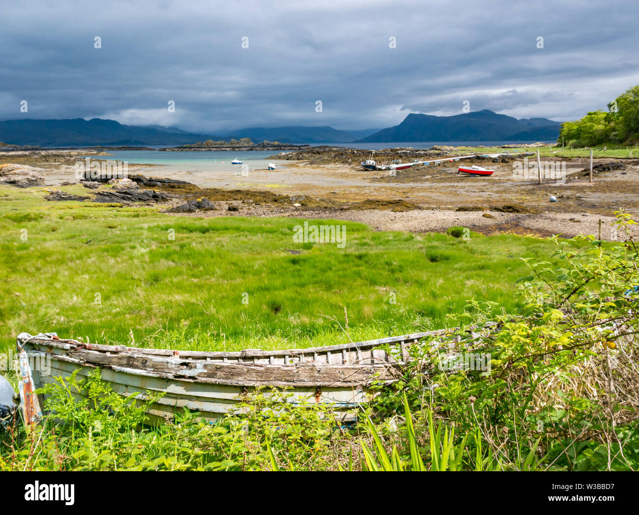 Isle skye silhouette hi-res stock photography and images - Alamy