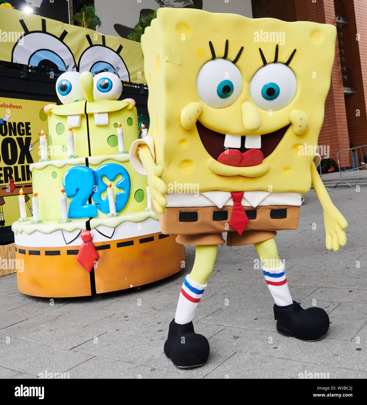 Berlin, Germany. 14th July, 2019. The SpongeBob figure dances in front ...