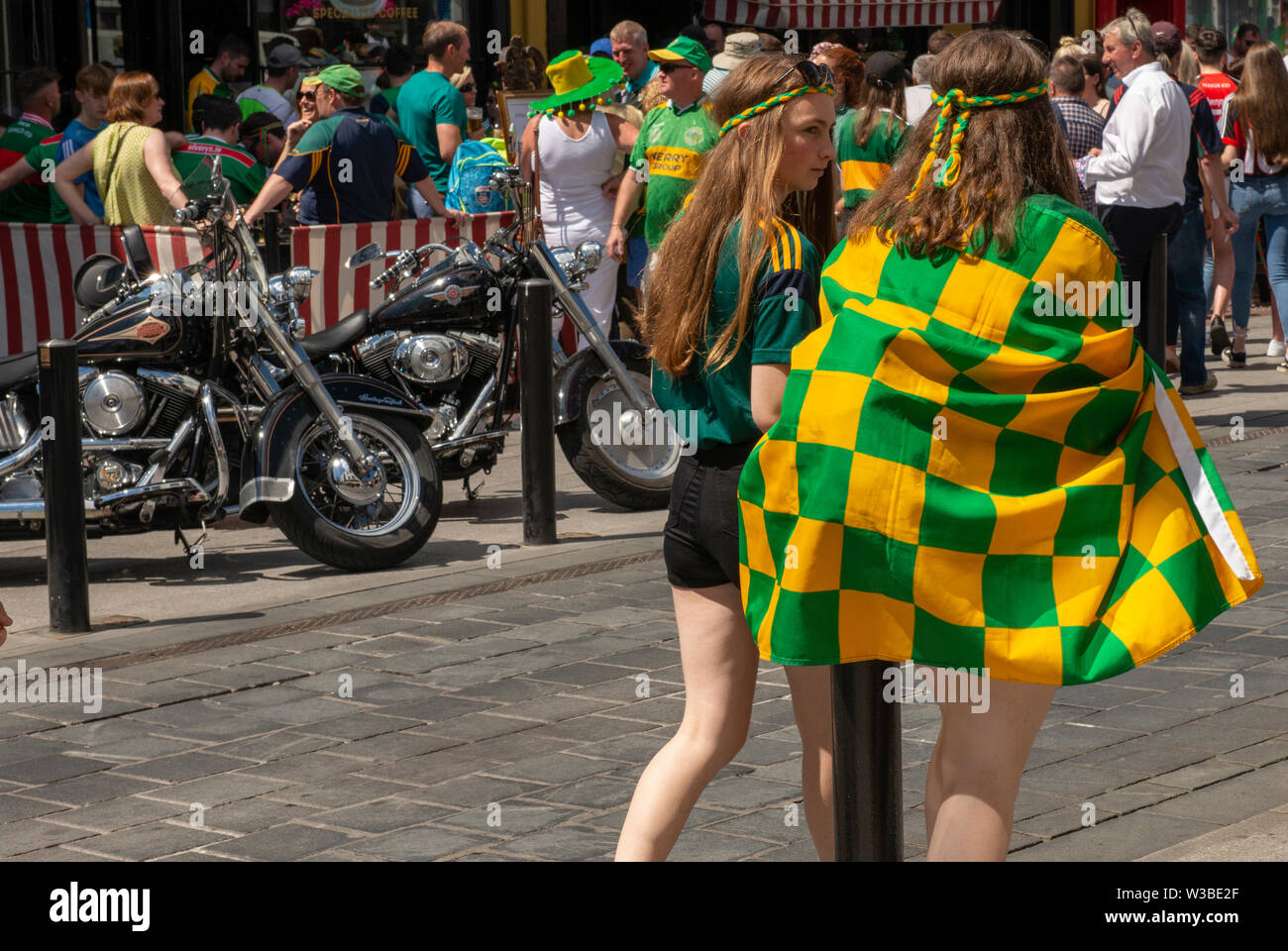 Irish gaa fans hi-res stock photography and images - Alamy