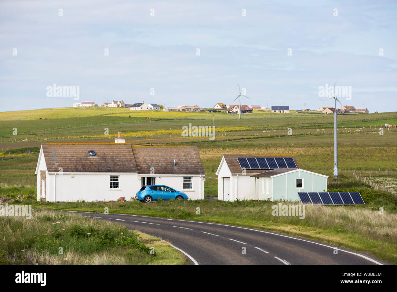 Orkney wind turbines hi-res stock photography and images - Alamy