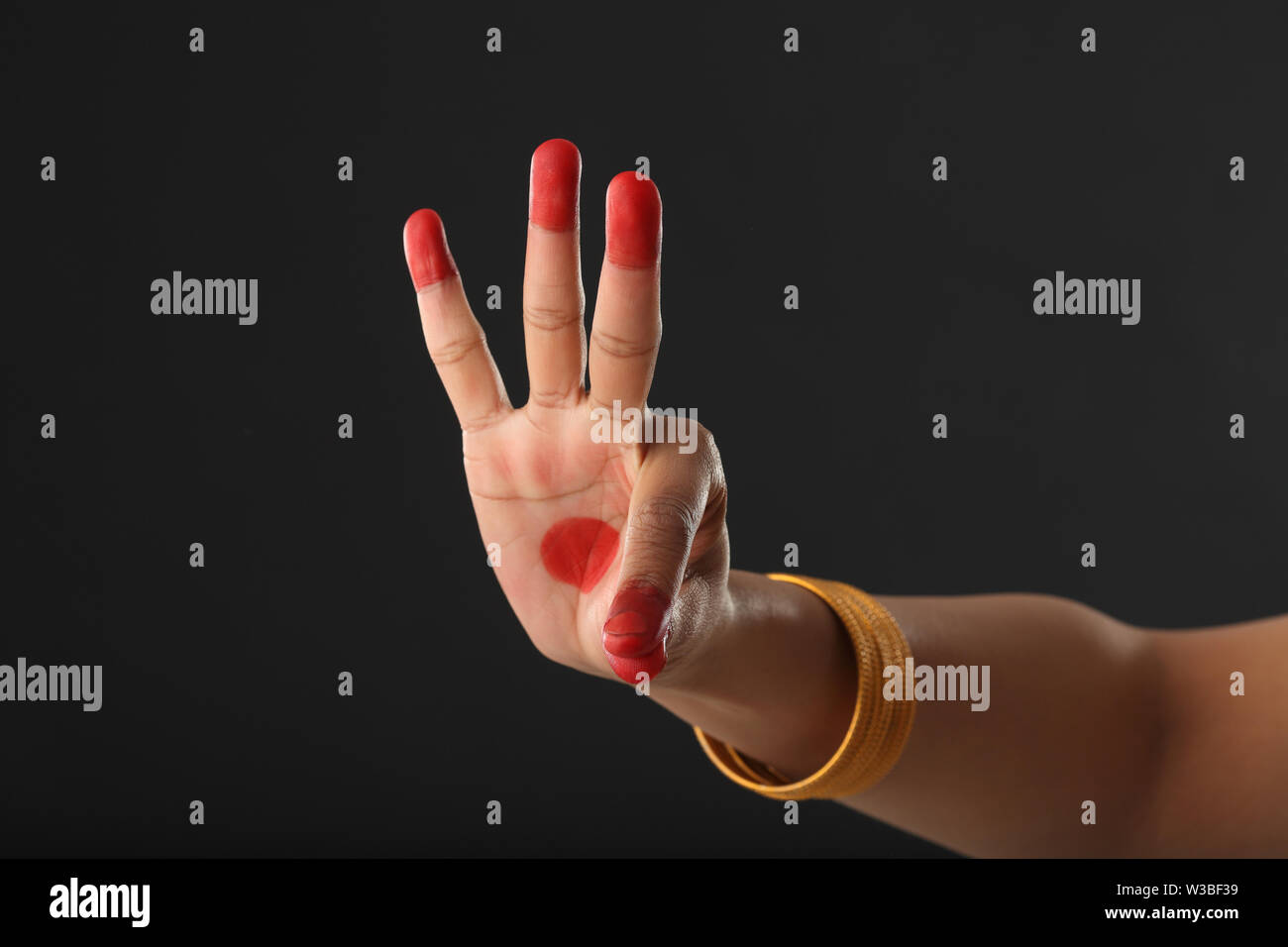 Hasta mudras hi-res stock photography and images - Alamy