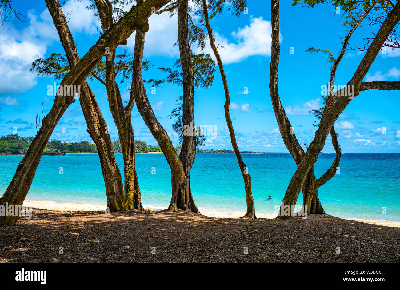 Hau ula beach hi-res stock photography and images - Alamy