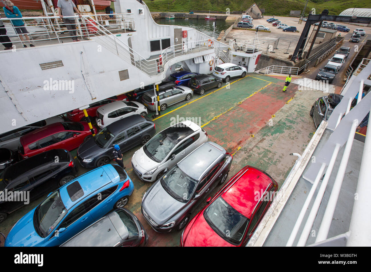 A car ferry between Gills Bay on Scotlands North coast and the Orkney ...