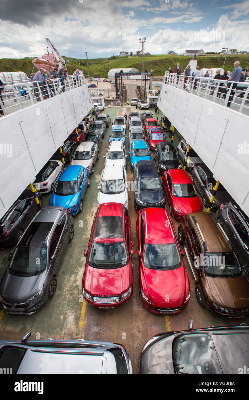 A car ferry between Gills Bay on Scotlands North coast and the Orkney ...