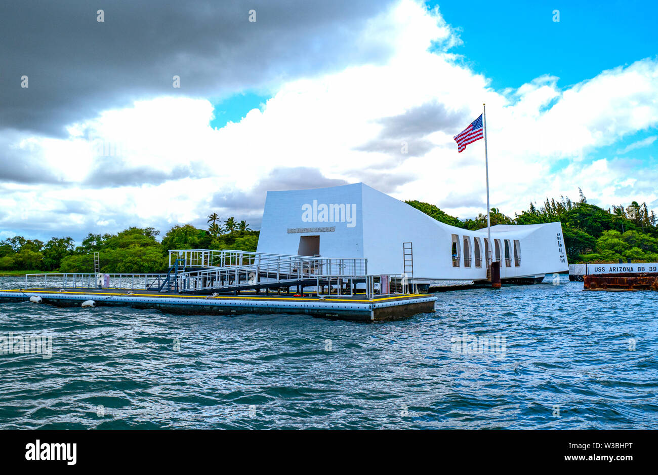 Uss pearl harbor seen hi-res stock photography and images - Alamy