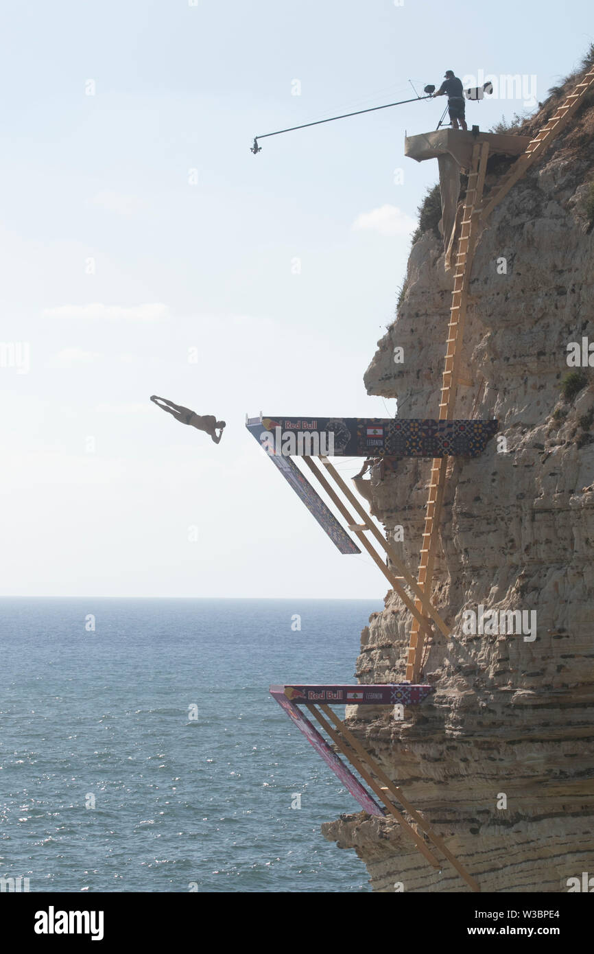 Beirut, Lebanon. 14th July 2019. Male and female competitors jump off ...