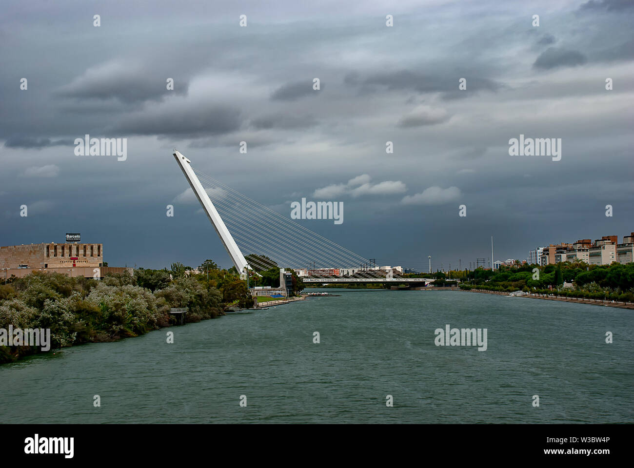The Alamillo Bridge in Seville, Spain Stock Photo - Alamy