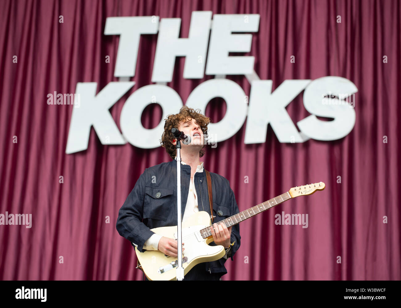 Lead singer Luke Pritchard from The Kooks performs on the Main Stage ...