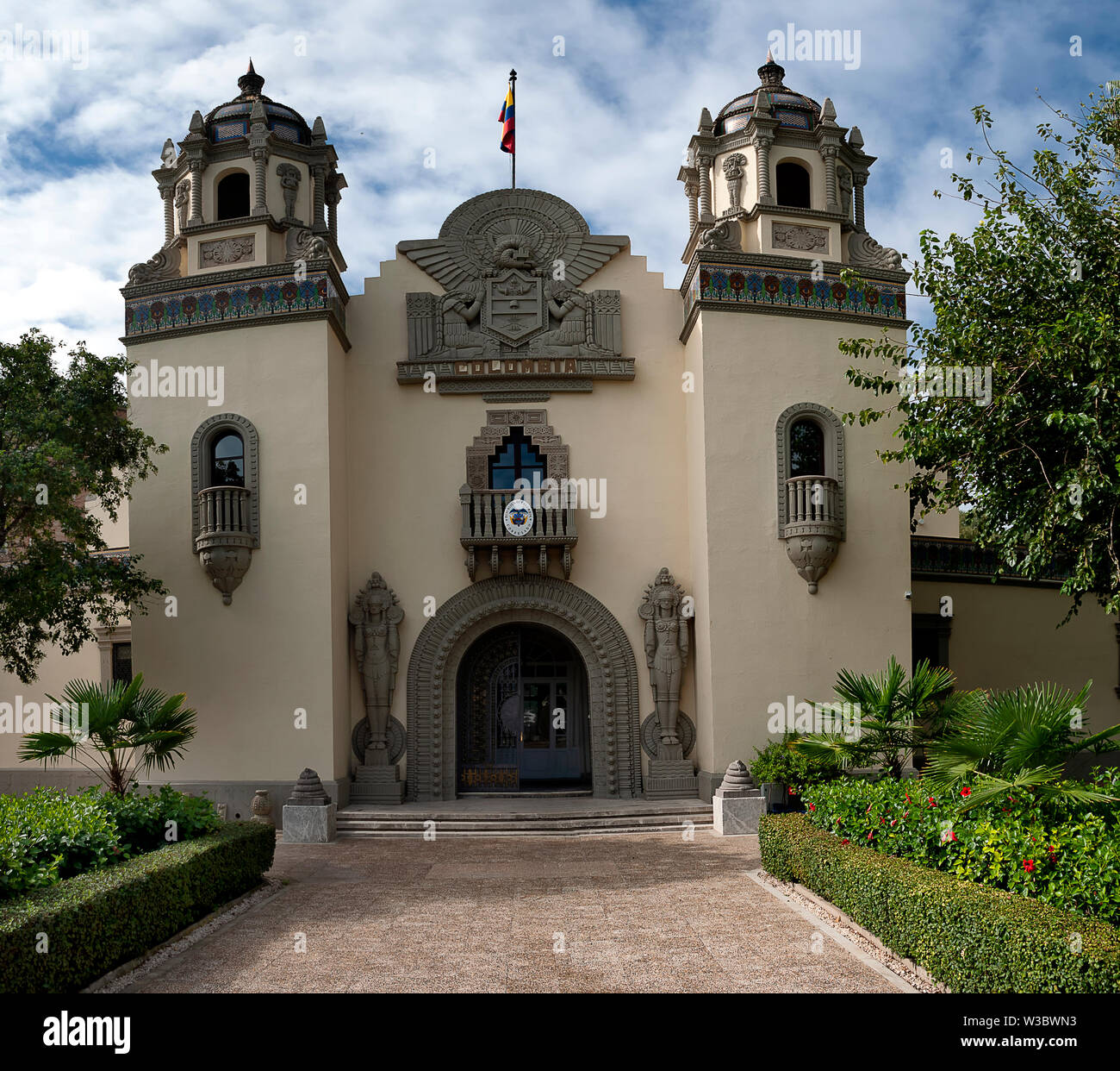 Colombian architecture daytime hi-res stock photography and images - Alamy