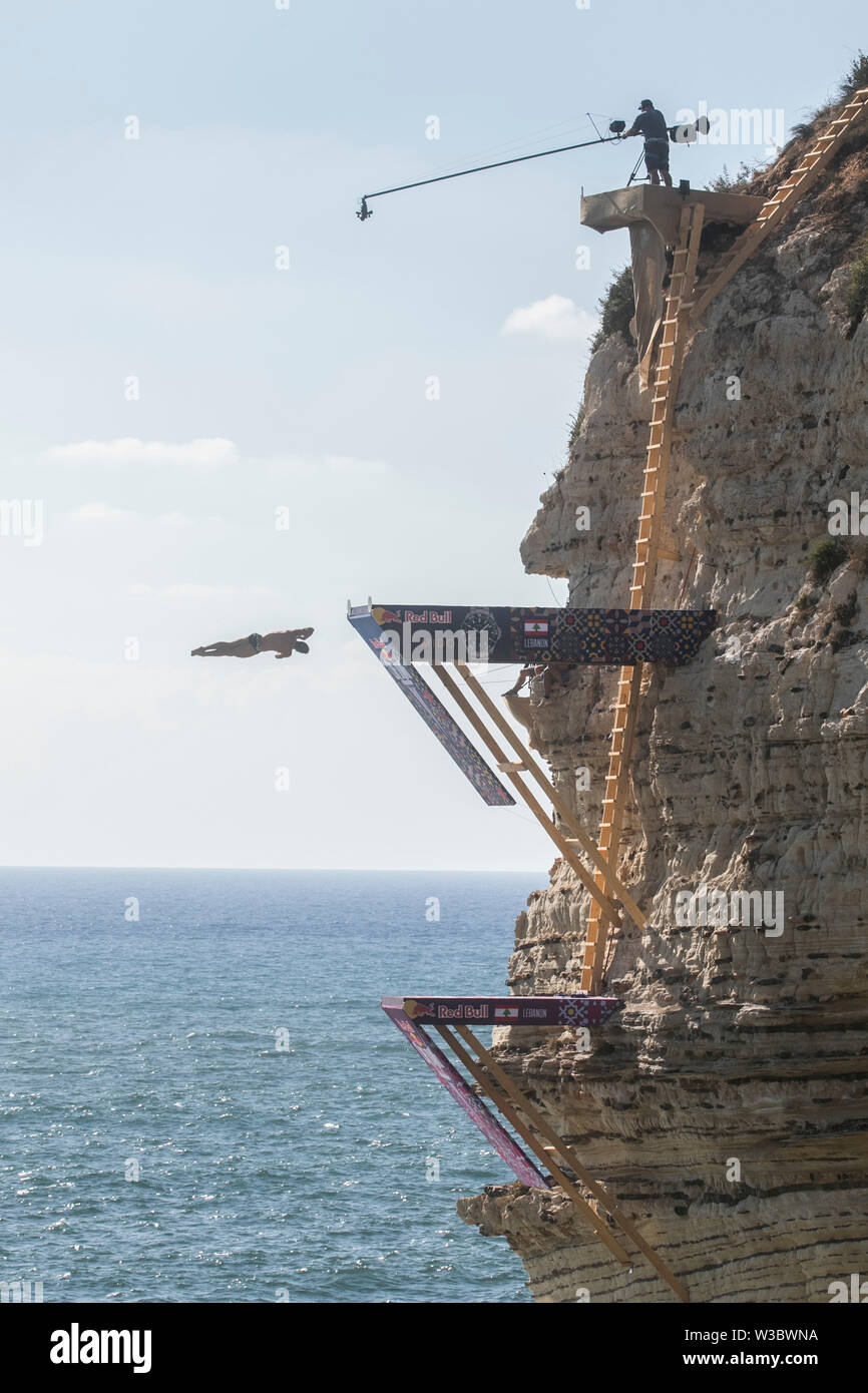 Beirut, Lebanon. 14th July 2019. Male and female competitors jump off ...