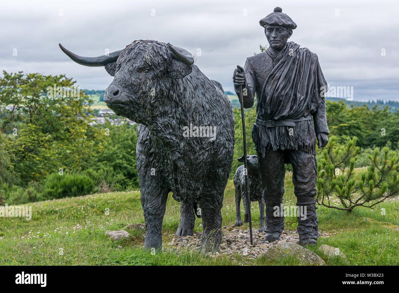 Highland Drover Statue at Dingwall Mart Stock Photo - Alamy