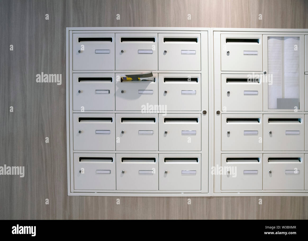 Mailbox Lobby High Resolution Stock Photography and Images - Alamy