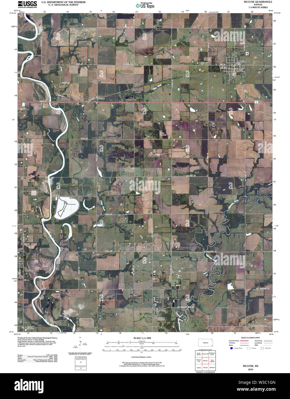 USGS TOPO Map Kansas KS McCune 20100104 TM Restoration Stock Photo - Alamy