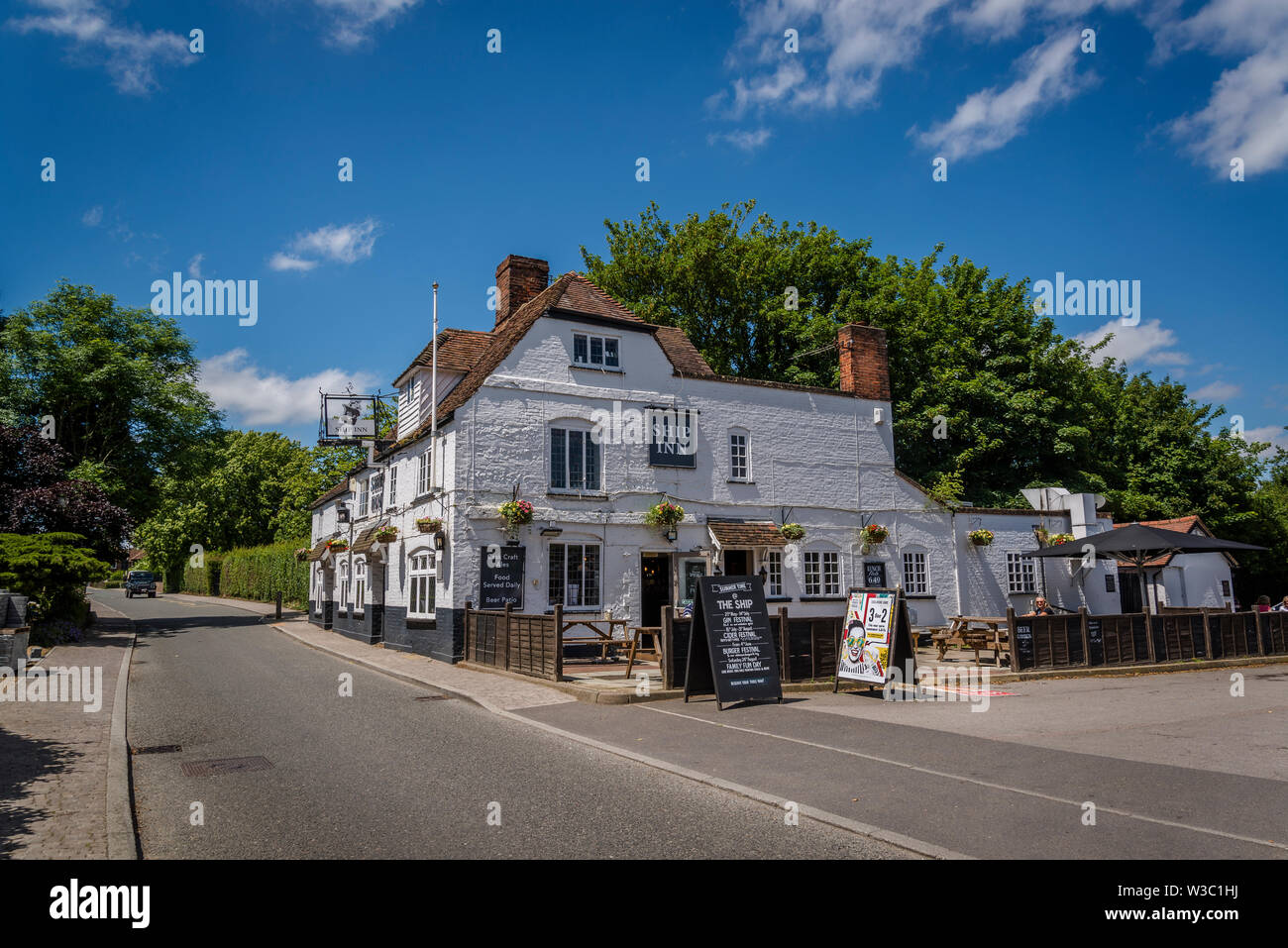 Ship Inn pub, Cobham, a village in Kent with strong Charles Dickens ...