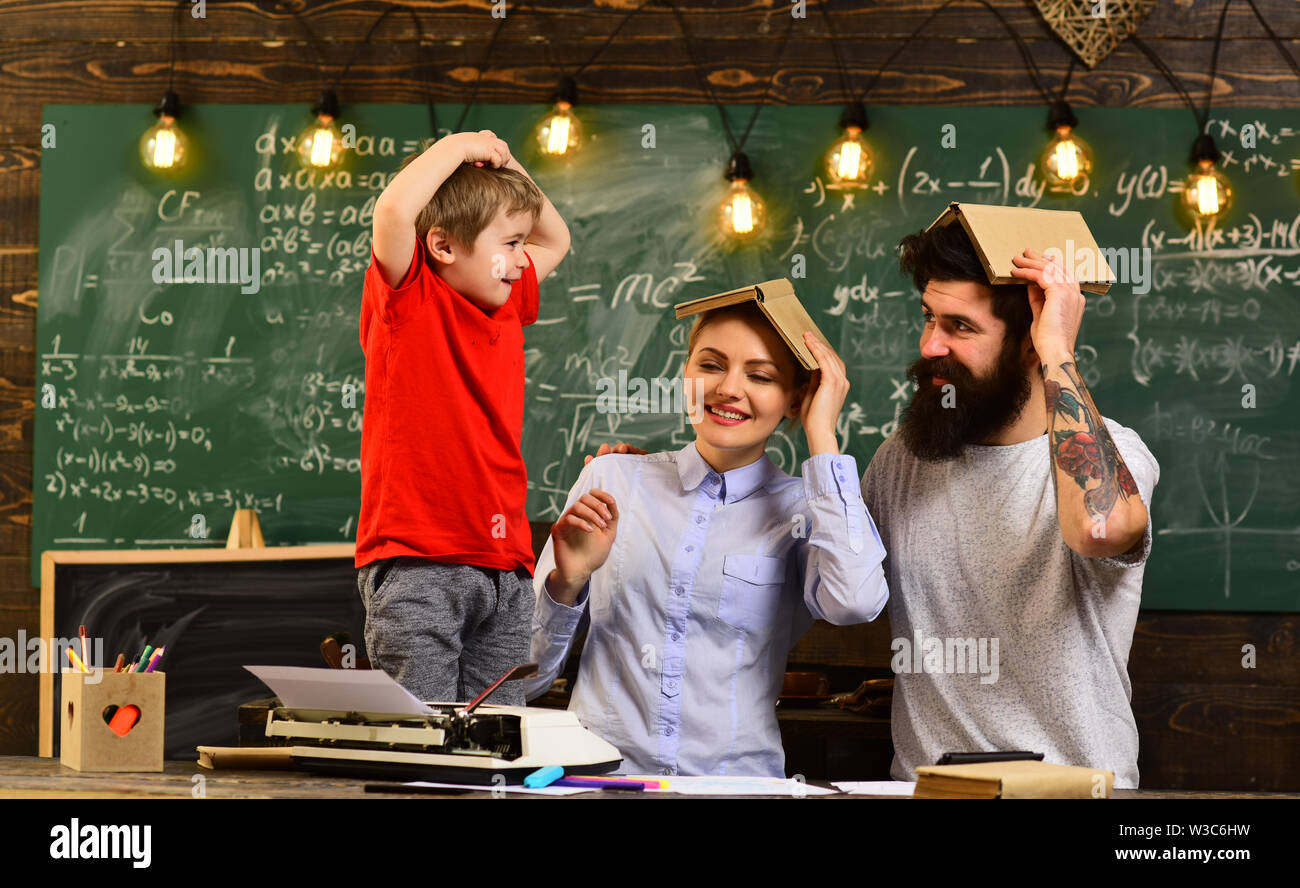 Teacher creates sense of community and belonging in the classroom ...