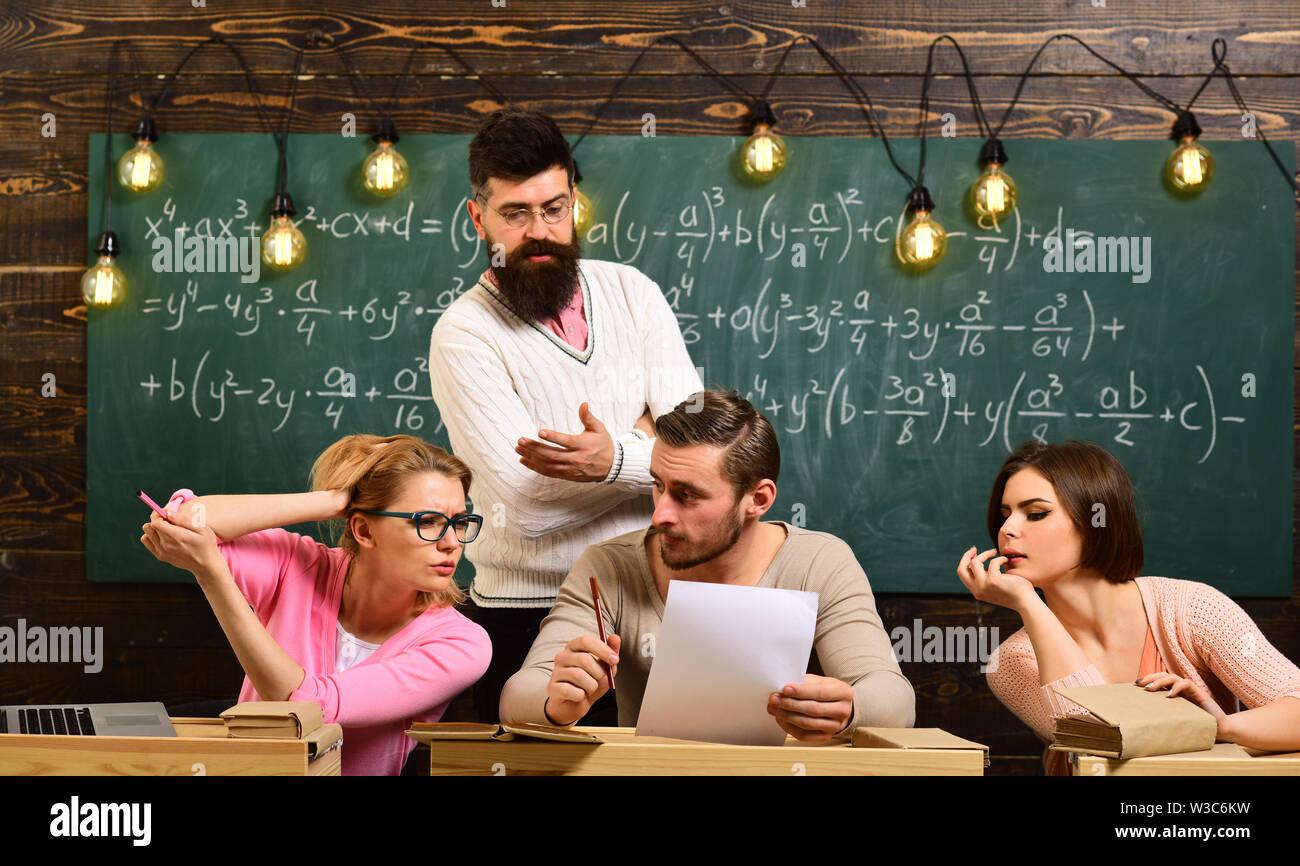 Worker conflict solve hi-res stock photography and images - Alamy