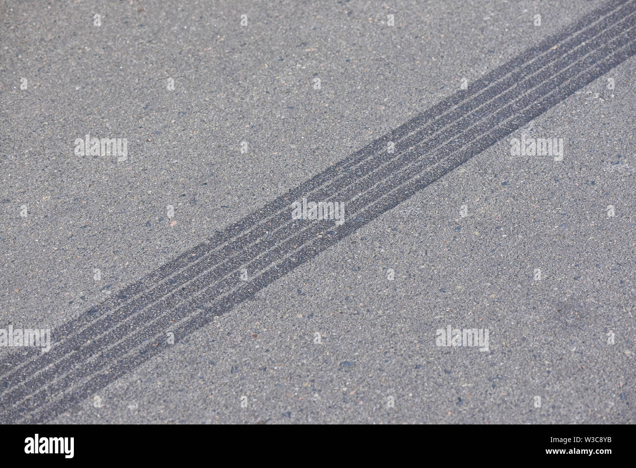 The track on the road from sudden braking Stock Photo - Alamy
