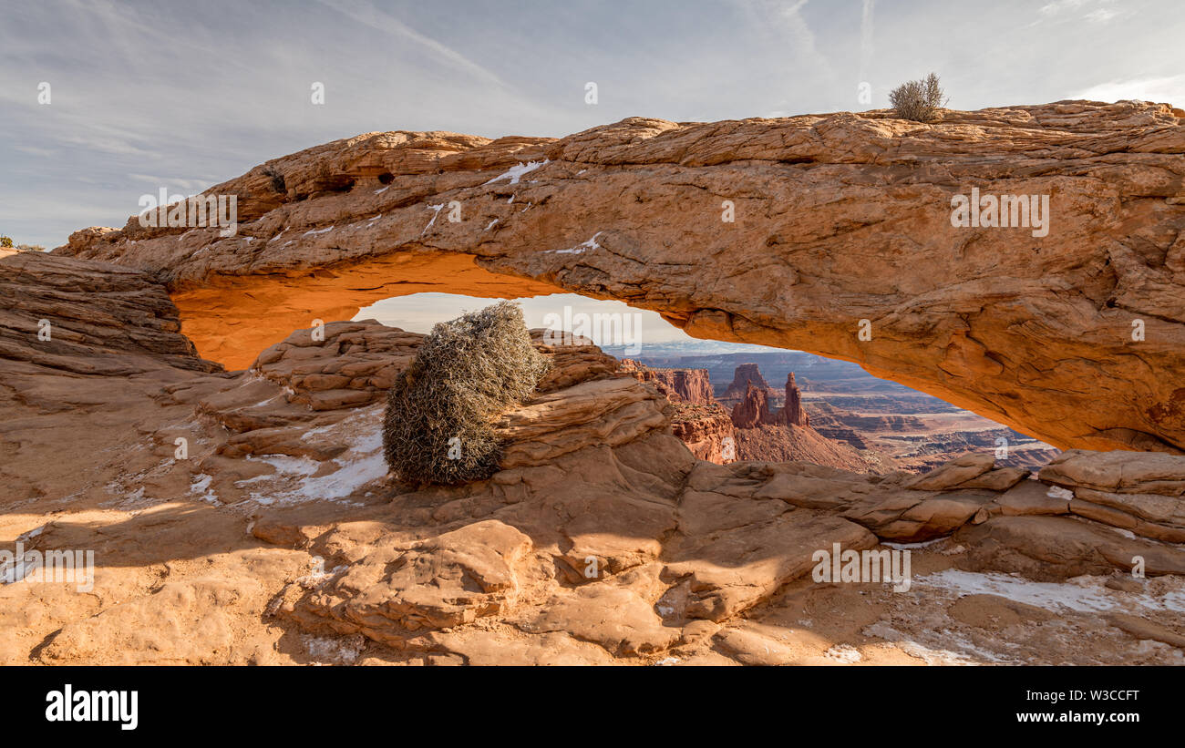 Geologic window hi-res stock photography and images - Alamy