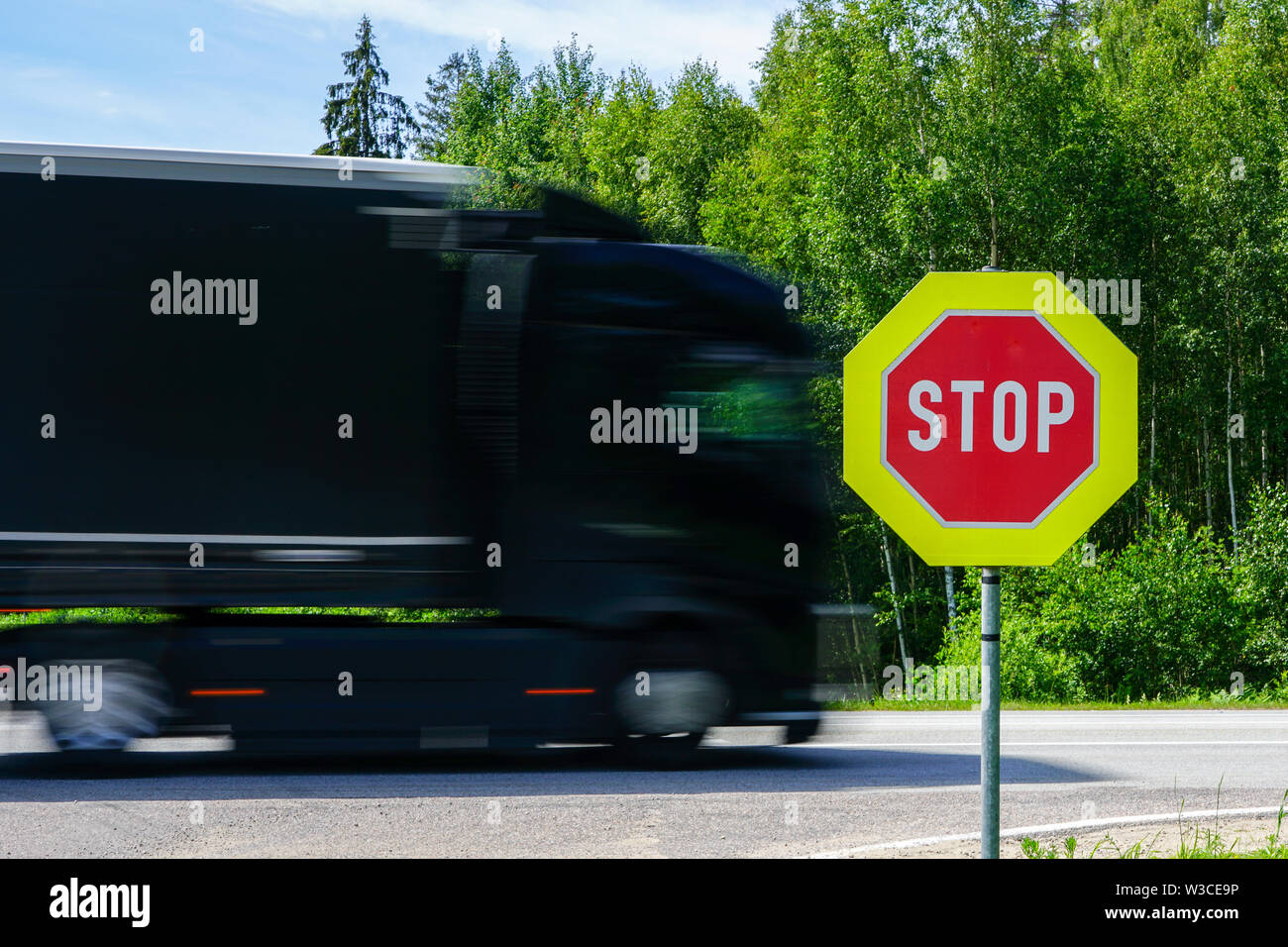 Stopping truck hi-res stock photography and images - Alamy