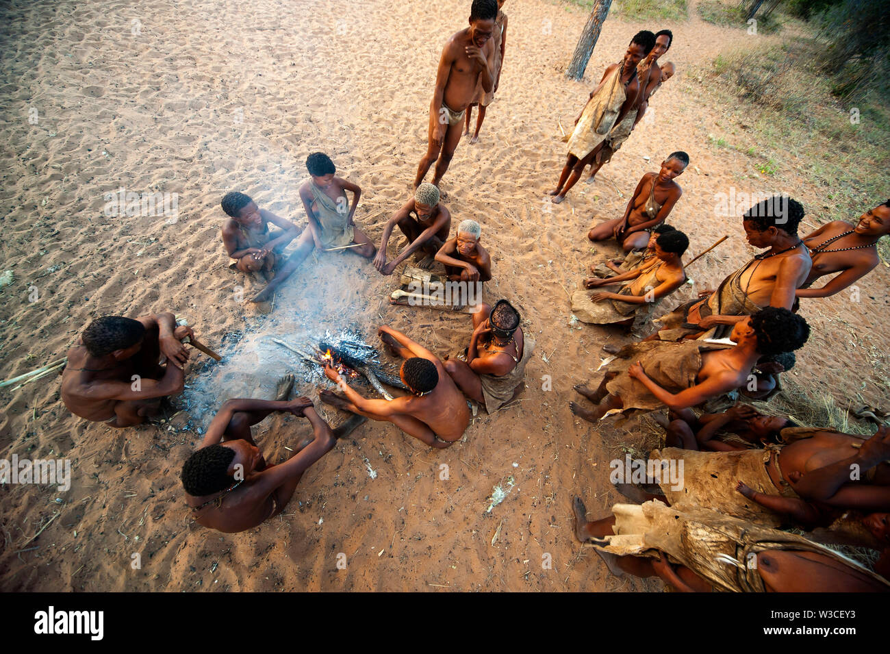 Ju/'Hoansi or San bushmen dance ceremony at Grashoek, Namibia Stock ...
