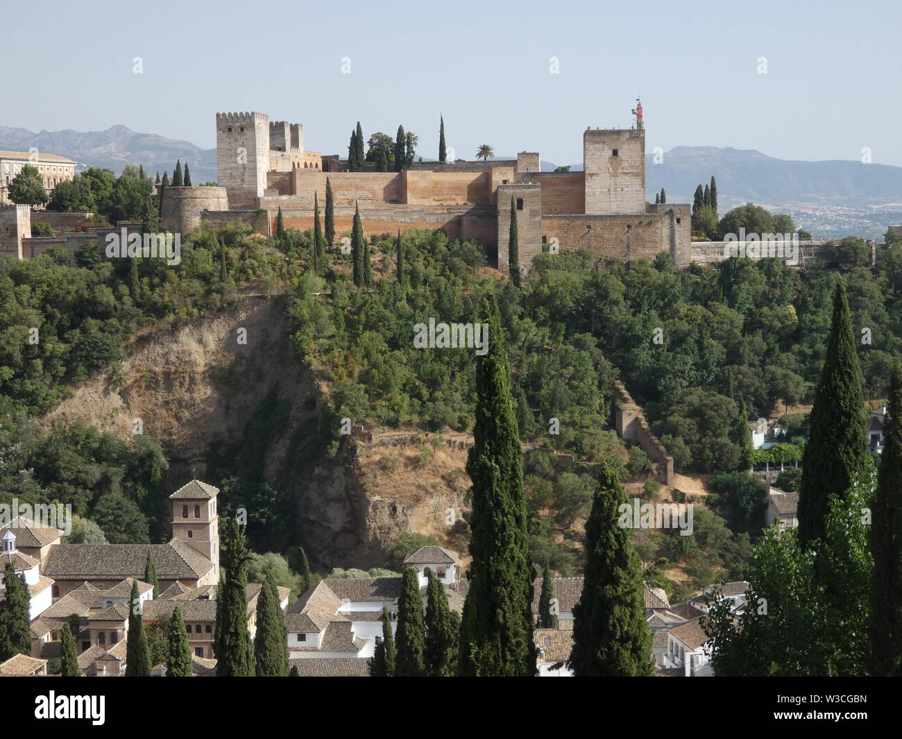 Views of Alhambra from the San Nicolás viewpoint, Granada, Spain Stock ...