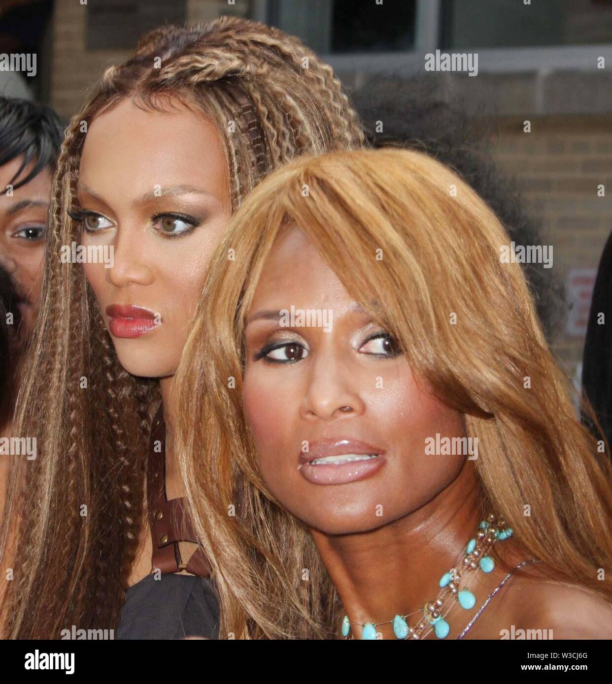 New York, USA. 05th Oct, 2008. Tyra Banks, Beverly Johnson 2008 Photo ...