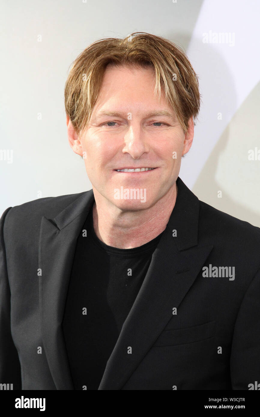 Tyler bates hi-res stock photography and images - Alamy