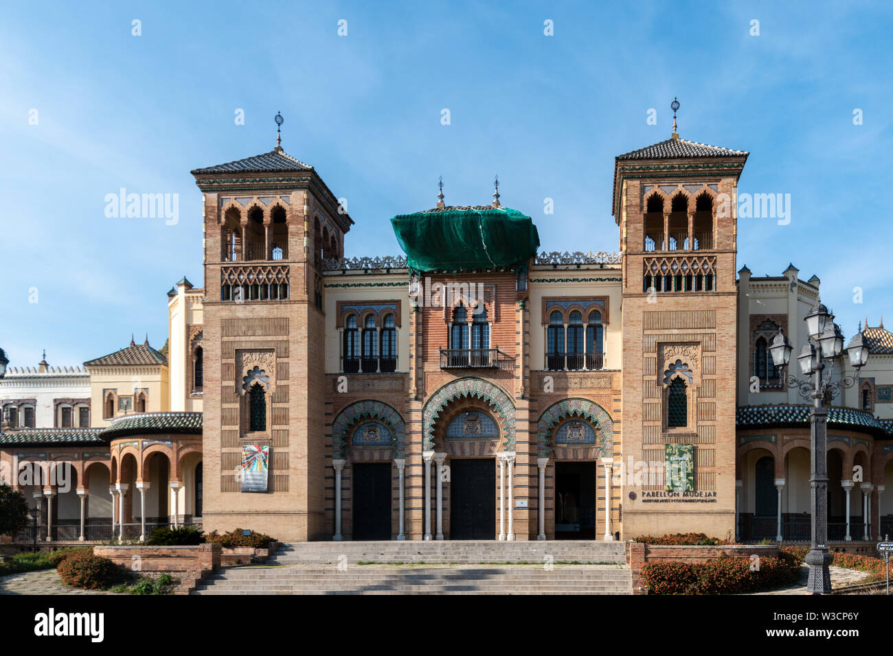 The front of the Museum of Popular Arts and Traditions in Sevilla ...