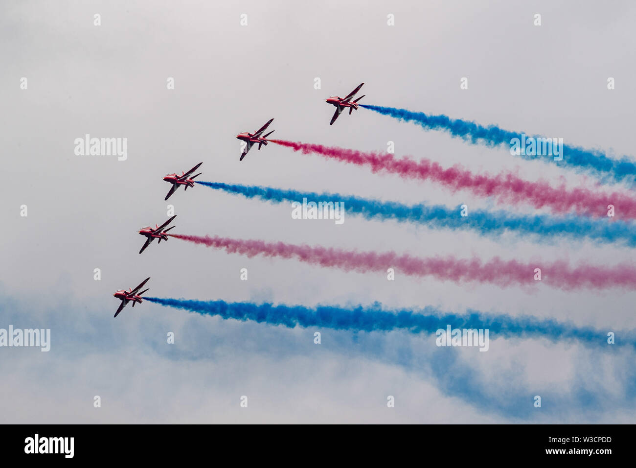 The red arrows during the british grand prix at silverstone hi-res ...