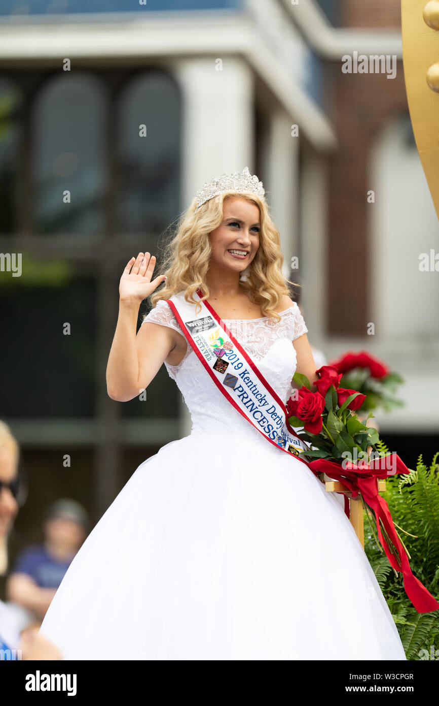 Louisville, Kentucky, USA - May 2, 2019: The Pegasus Parade, Float ...